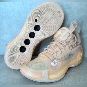 Li-Ning | Shoes | Lining Way Of Wade Low | Poshmark